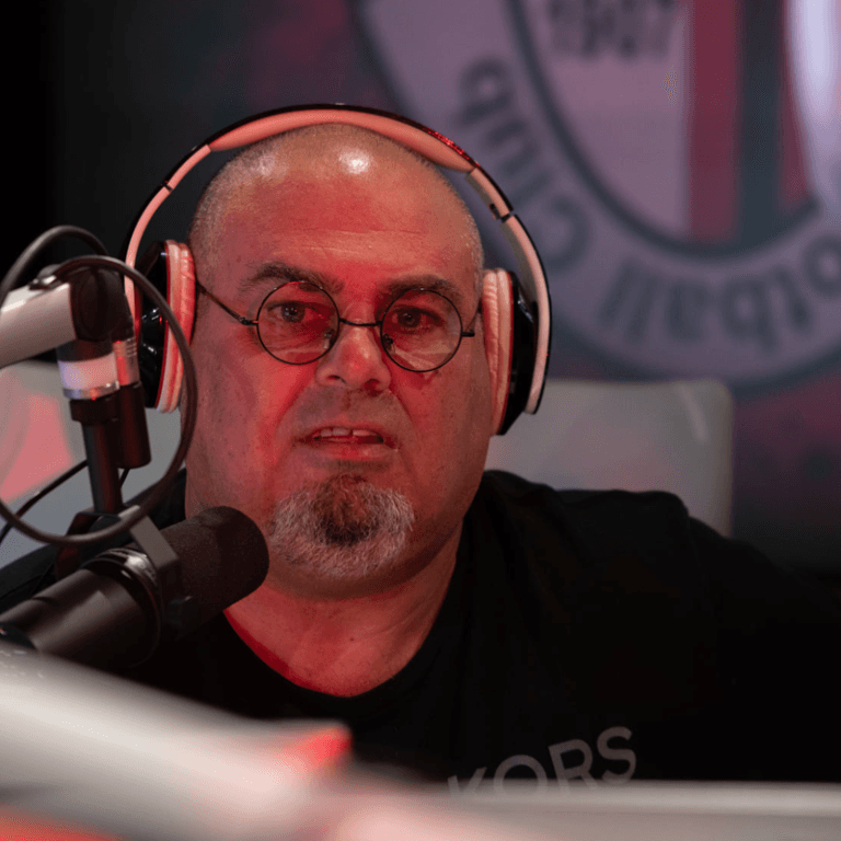 Team 105 - Radio 105