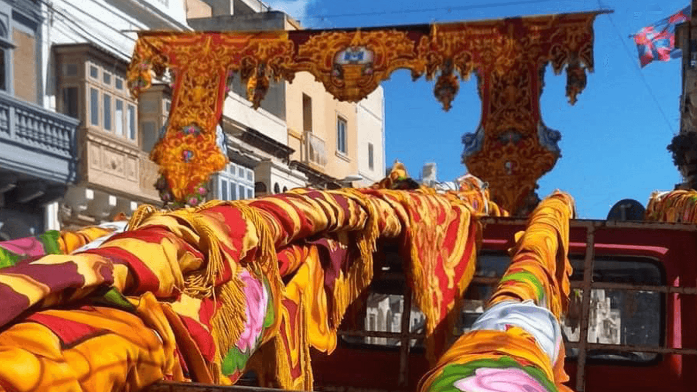 Unstable Weather Halts Holy Trinity Feast Decorations in Marsa - Radio 105