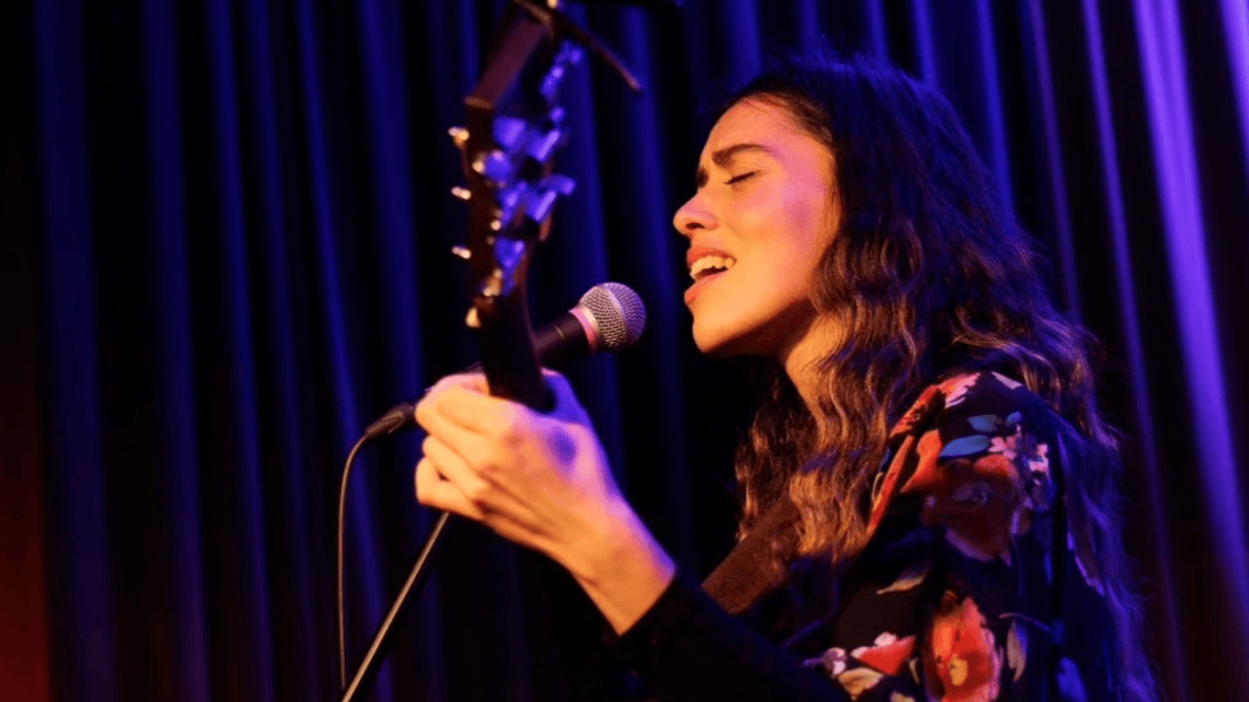 Alexandra Alden Disqualified from Malta Eurovision Song Contest - Radio 105